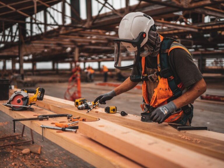 About - Quantum Construction